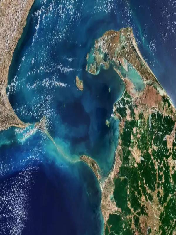 The Secret Behind the Floating Stones of Ram Setu - MindStick YourViews ...