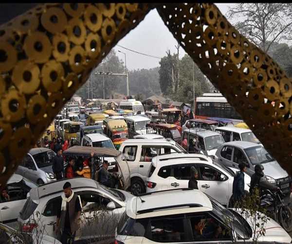 Who is responsible for the poor traffic management in Prayagraj ...