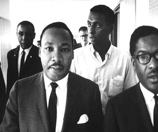 Martin Luther King Jr- Inspirational Leader and Civil Rights Activist ...